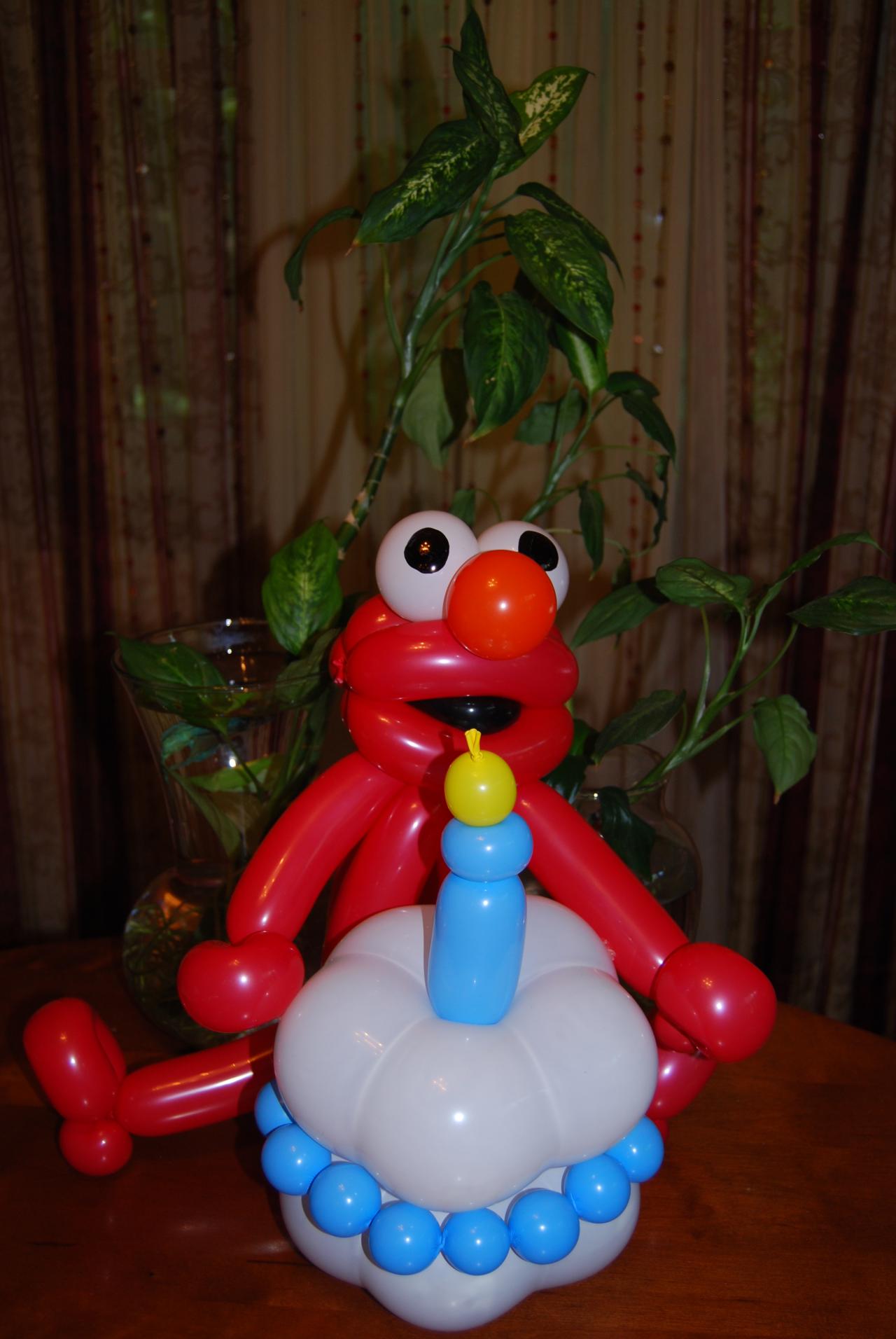 Raven Entertainment LLC - Balloon Twisting